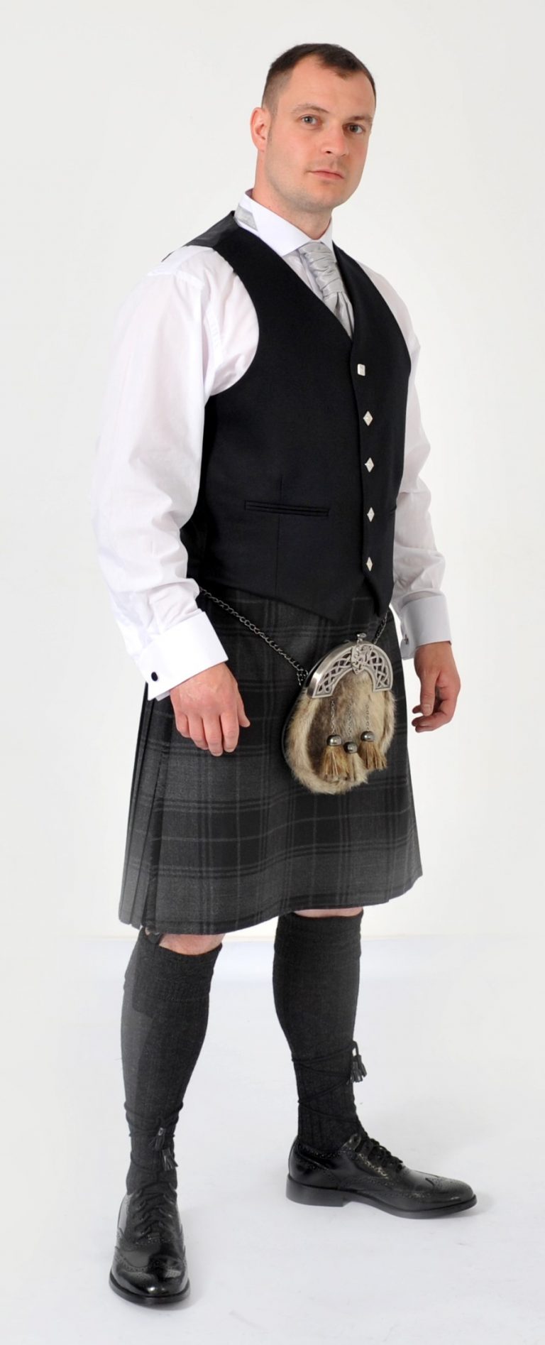 8 Yard Grey Highlander Kilt Full Highland Dress Package | Argyll Jacket